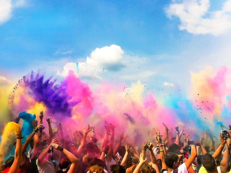 Holi: The Festival of Colors and Its Vibrant Significance - Cultural ...